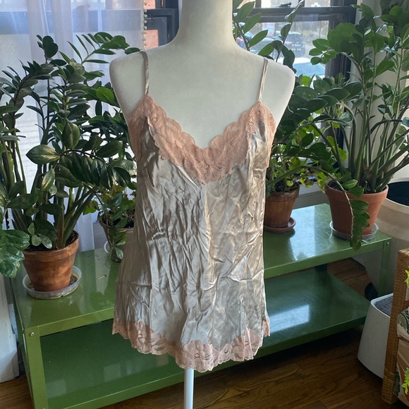 Gold Hawk | Intimates & Sleepwear | Nwt Gold Hawk Silk Lace Cami | Poshmark